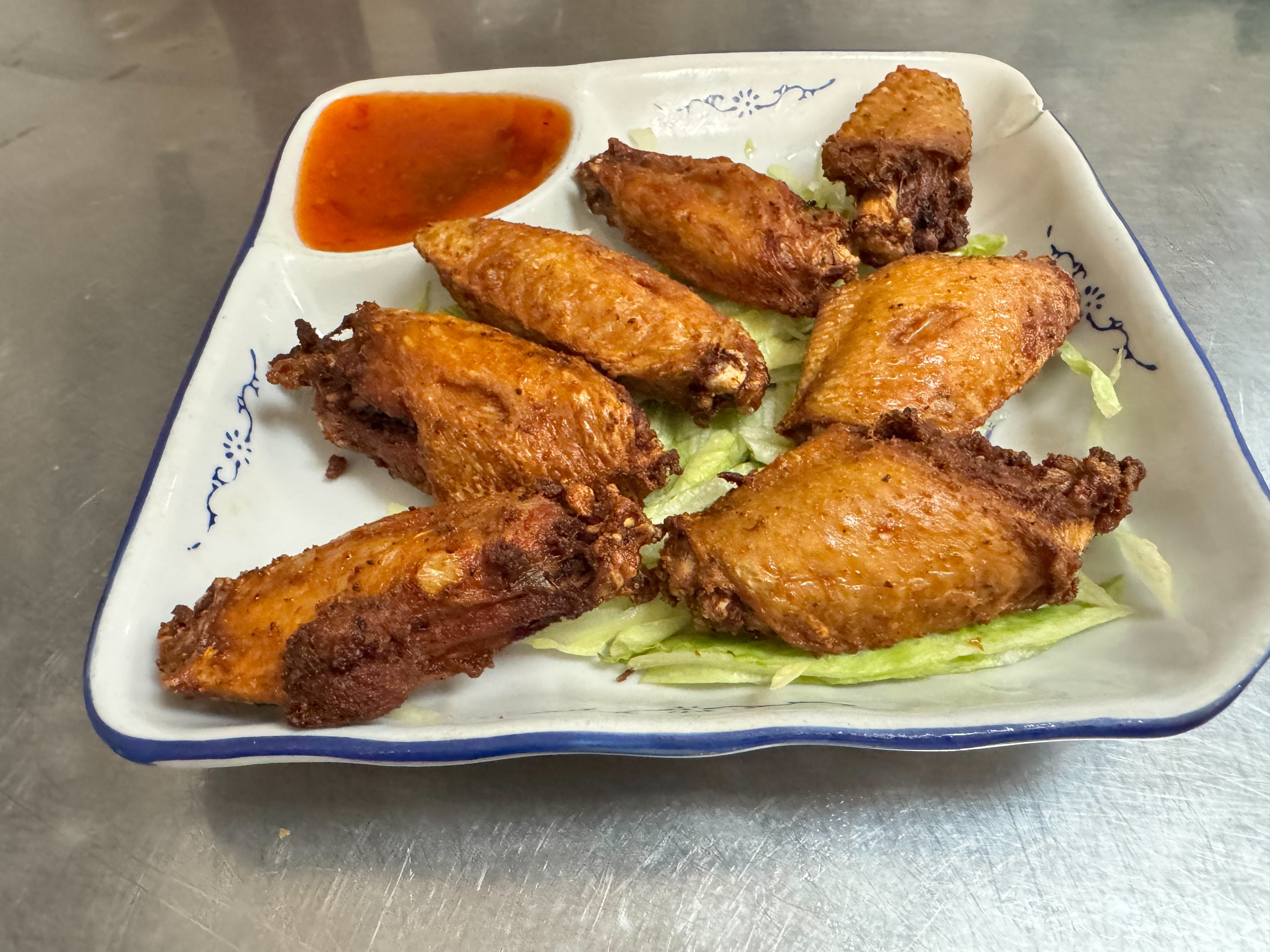 A - 7 ROYAL WINGS – Thai Siam Restaurant